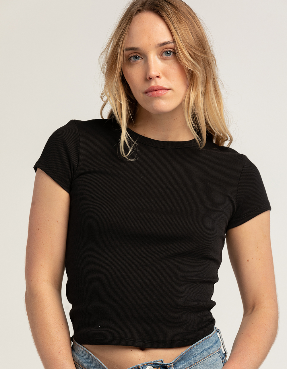 TILLYS Womens Crew Tee - BLACK | Tillys