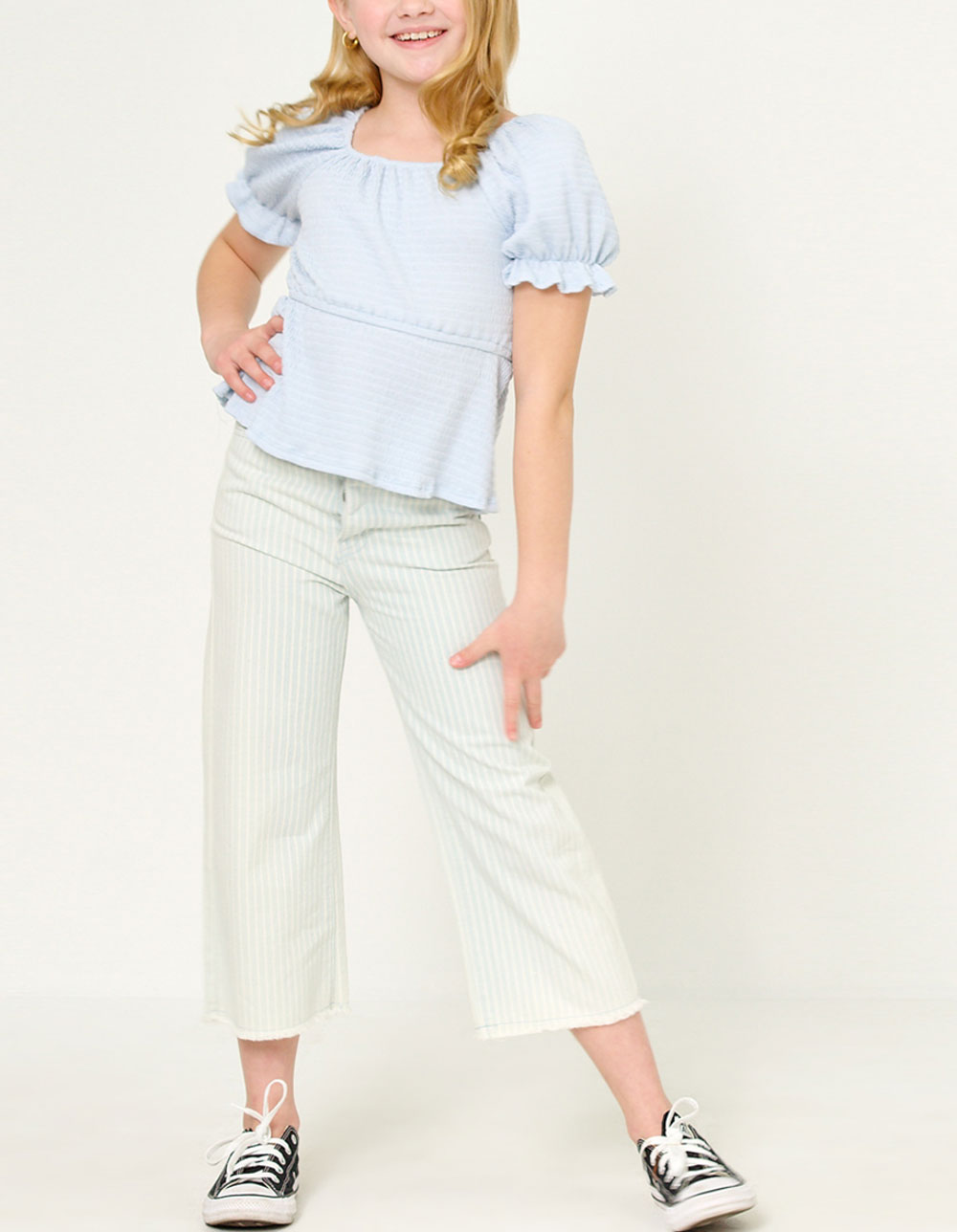 HAYDEN Texture Cinch Girls Babydoll Top - LIGHT BLUE | Tillys