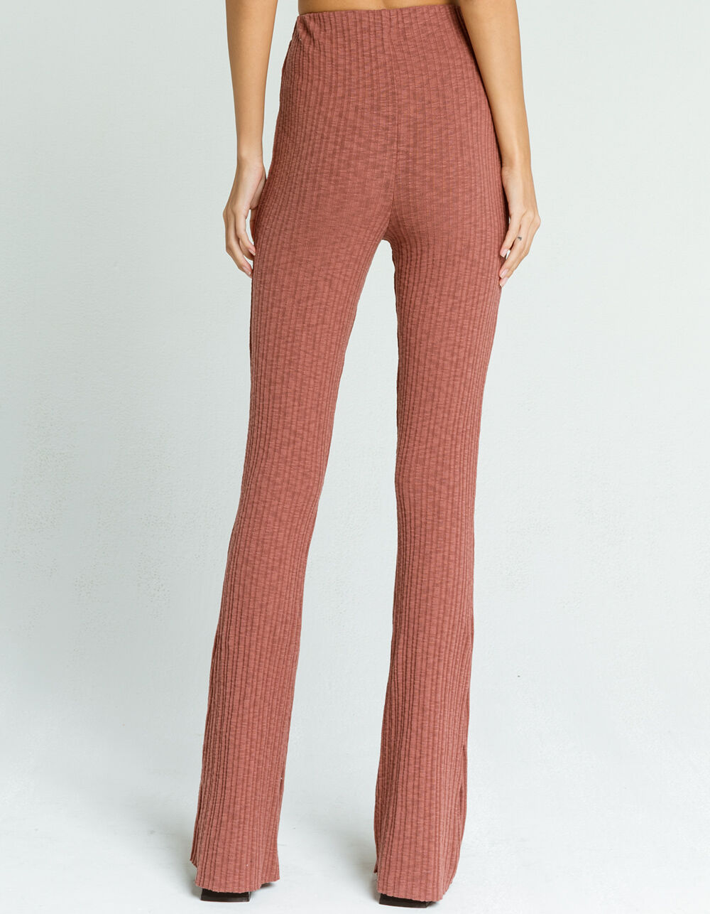 SKY AND SPARROW Womens Rust Rib Flare Pants - RUST | Tillys
