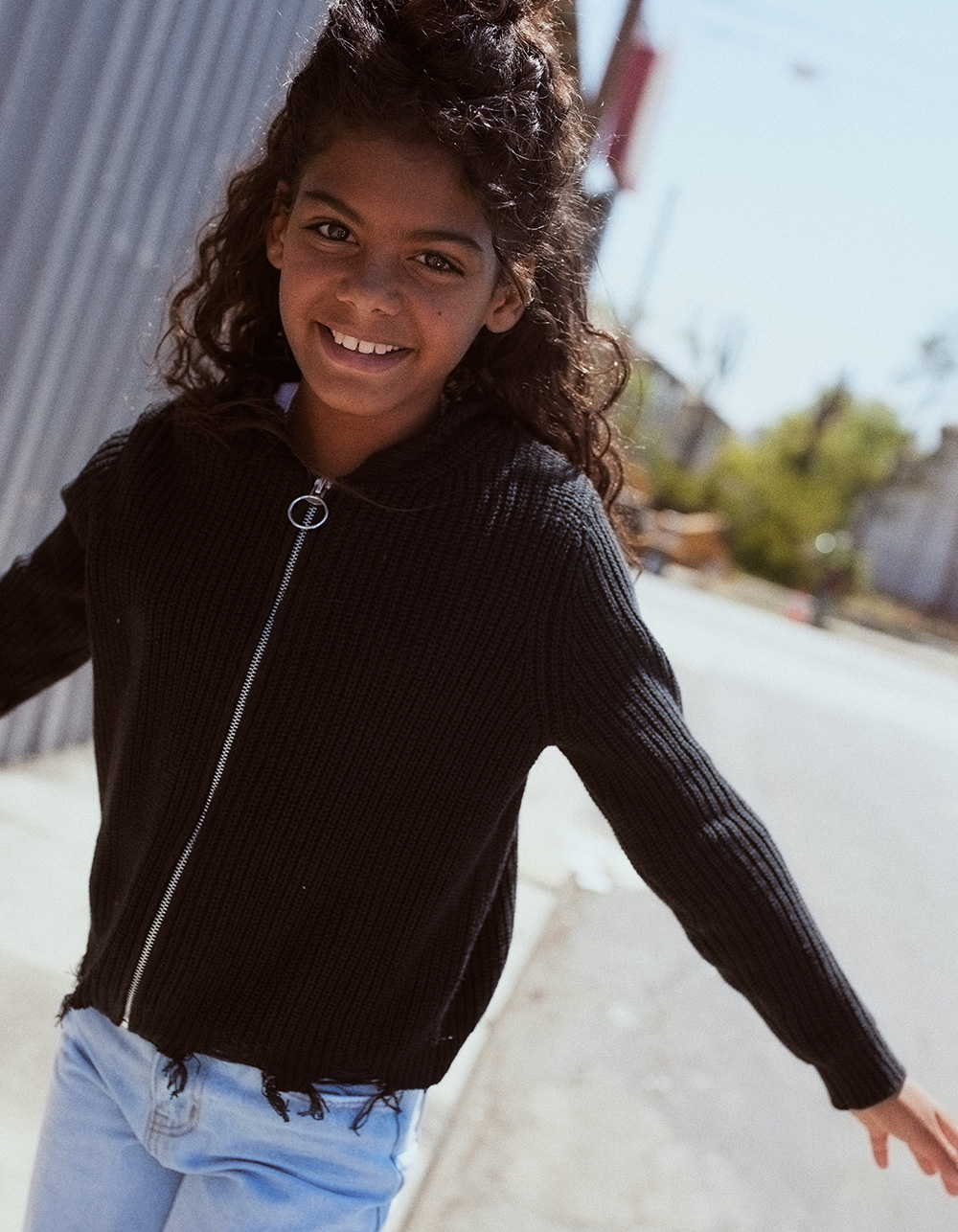 FULL TILT Zip Front Hooded Girls Sweater - BLACK | Tillys