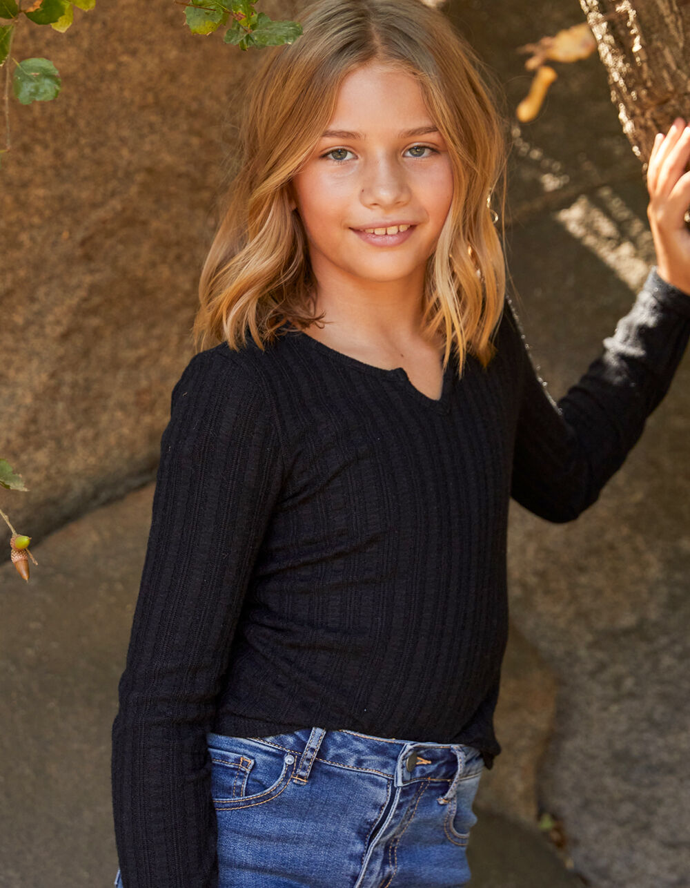 FULL TILT Notch Neck Girls Black Top - BLACK | Tillys