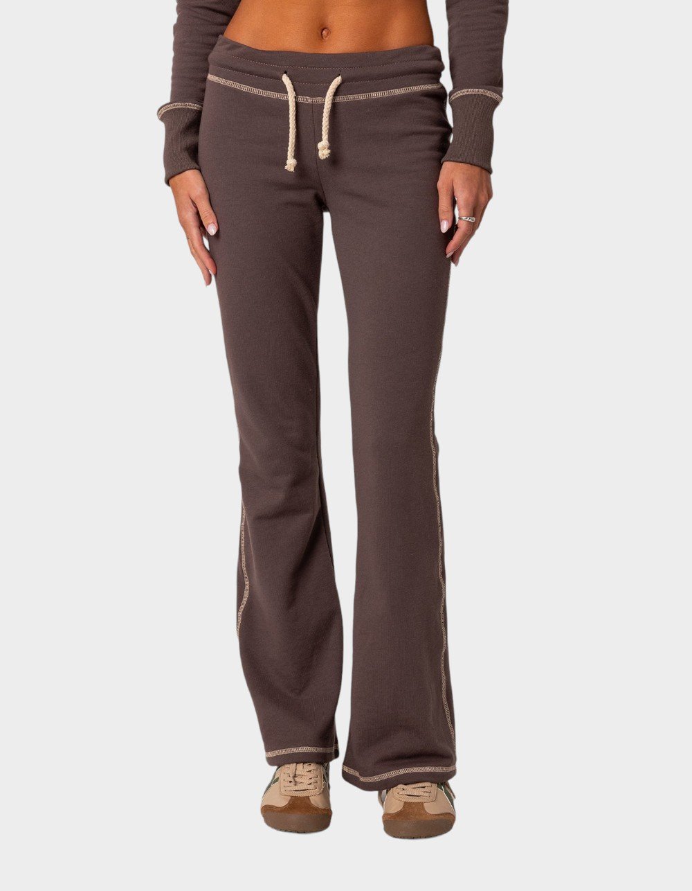 EDIKTED Alexia Low Rise Sweatpants - BROWN | Tillys