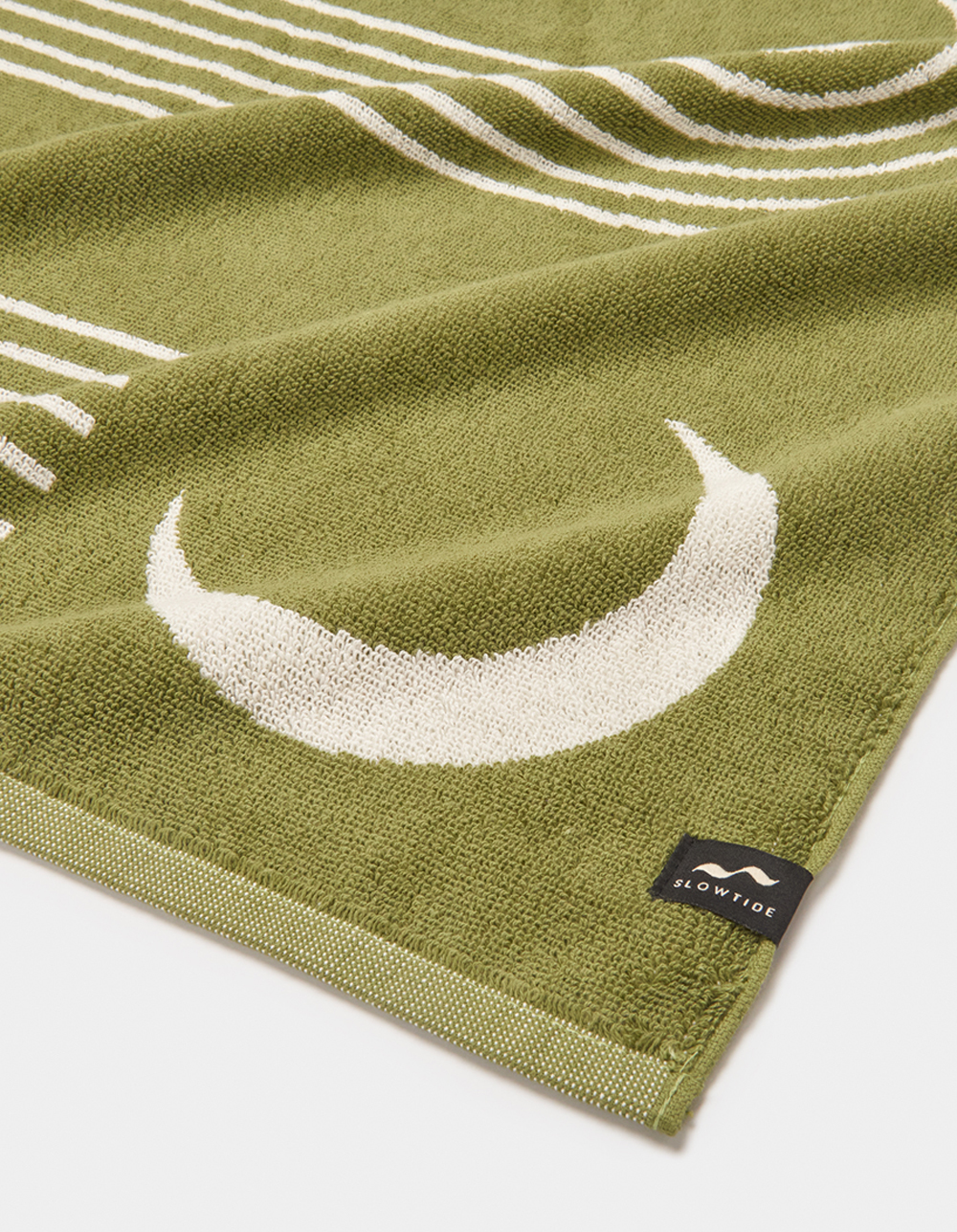 SLOWTIDE x Real Fun, Wow! Bath Towel - OLIVE | Tillys