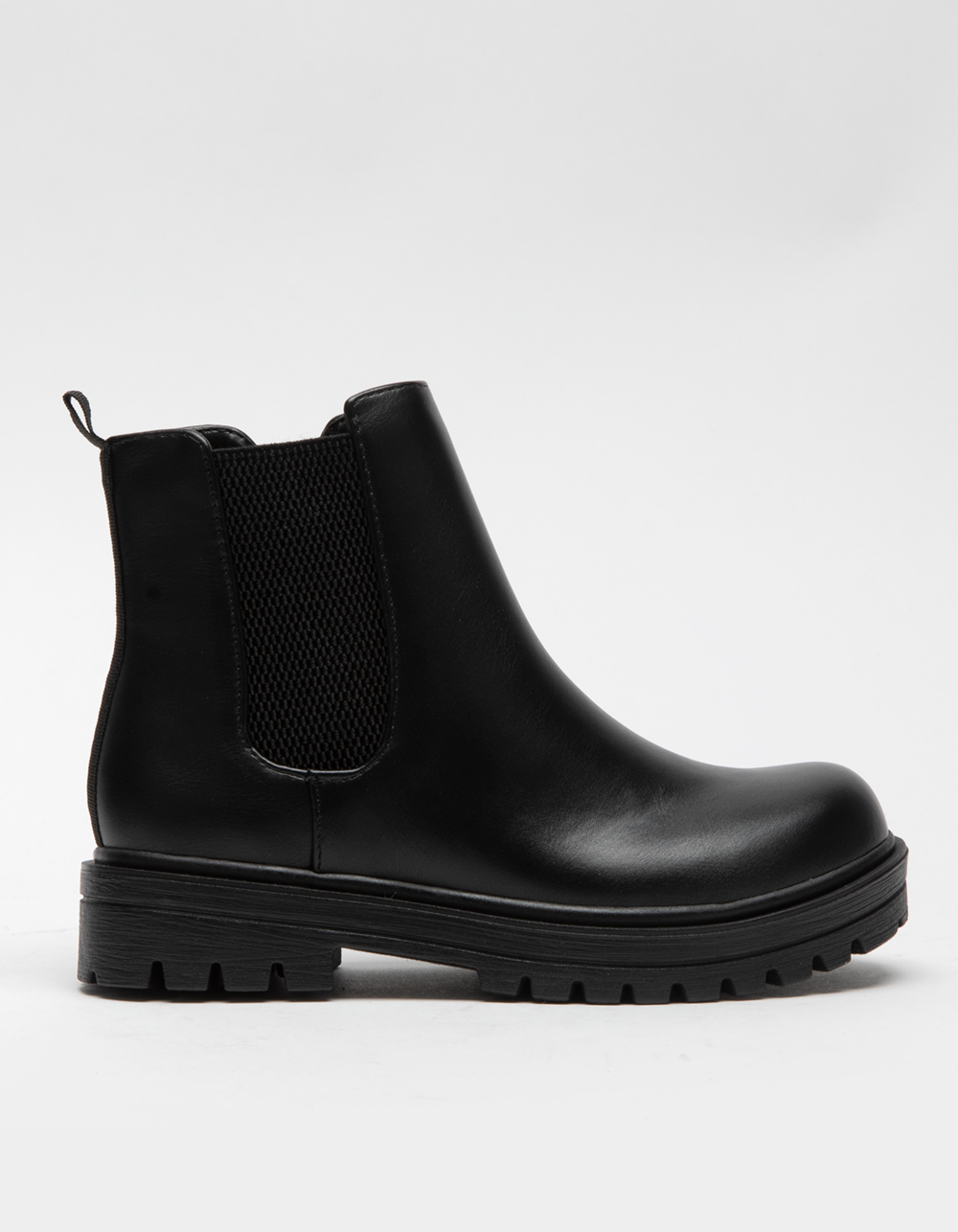 SODA Chelsea Girls Boots - BLACK | Tillys