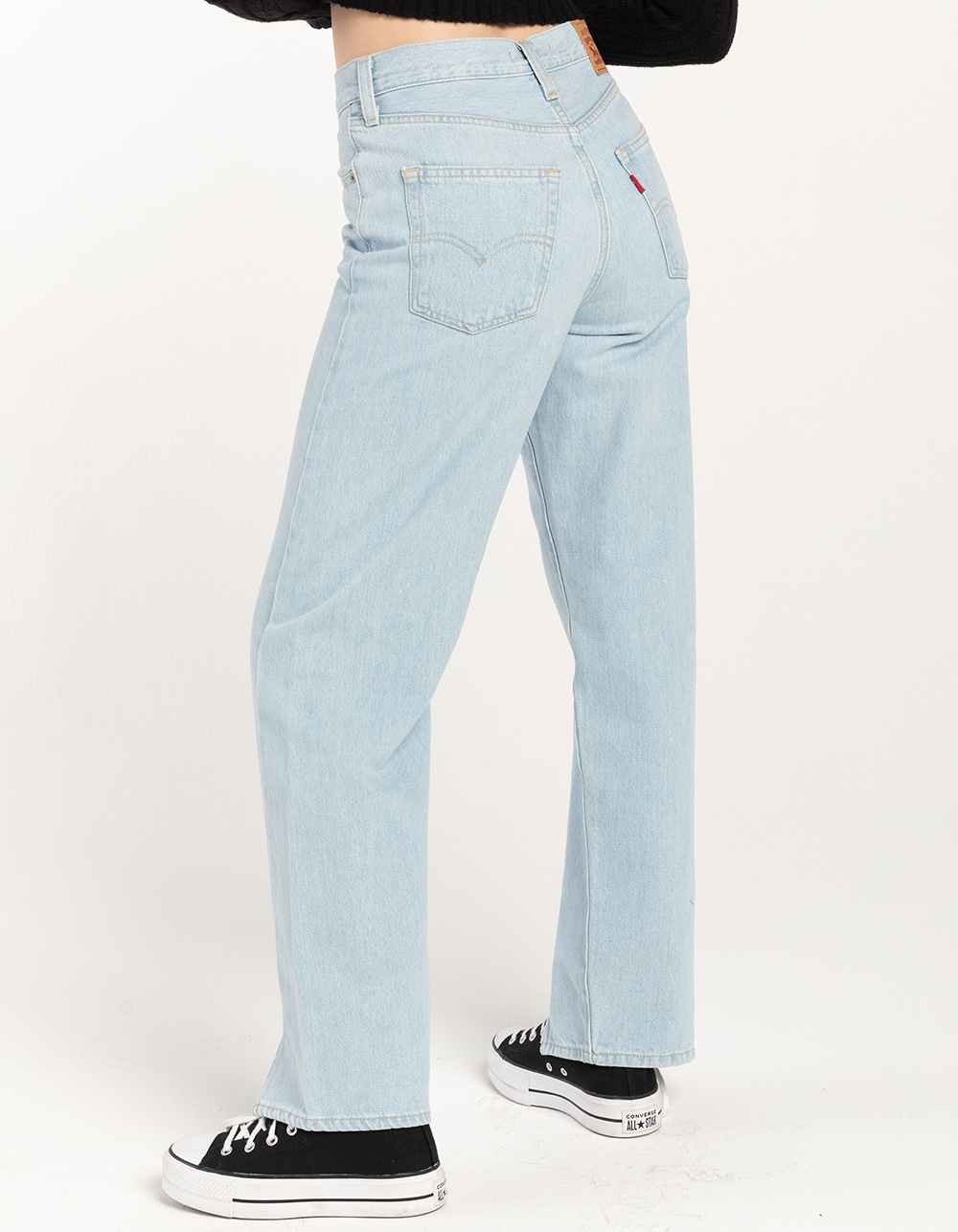 LEVI'S 94 Baggy Twisted Womens Jeans - Plot Twist - LIGHT WASH | Tillys